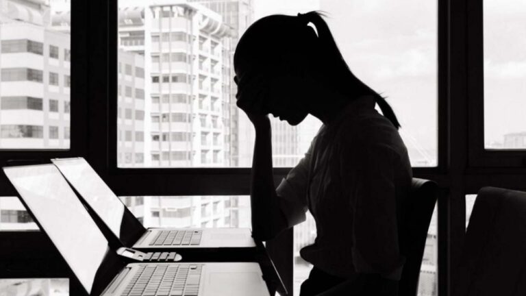 Leadership Derailment - What Causes it & How to Resolve it